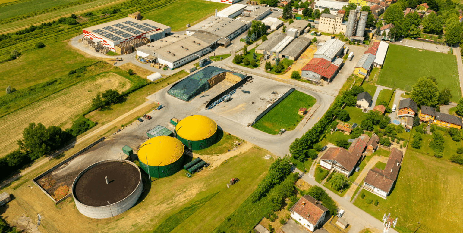 Small-Scale Biogas Generators for Homes: DIY Guide - Green Gas Inc